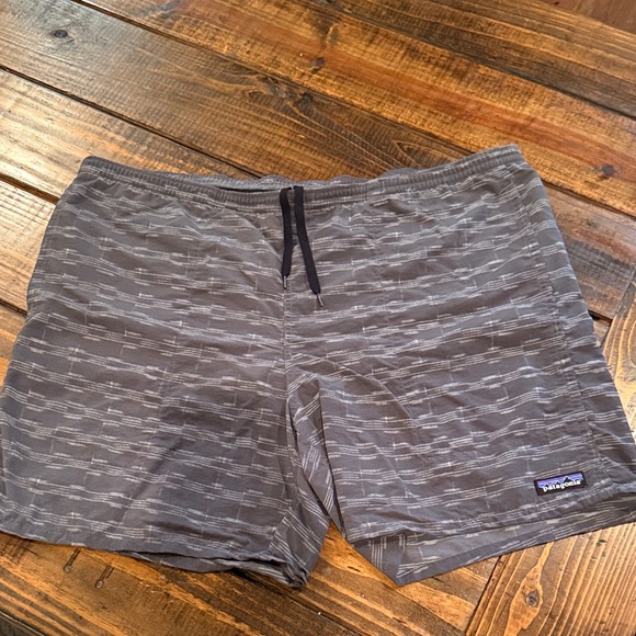 Patagonia | Swim | Patagonia Charcoal Patterned Swim Shorts Al Great ...